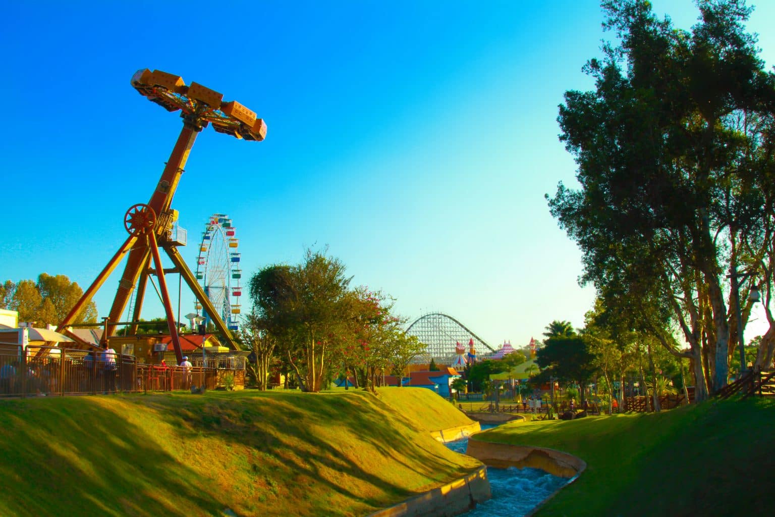 São Paulo para crianças - Hopi Hari tem horários especiais nas férias e ...