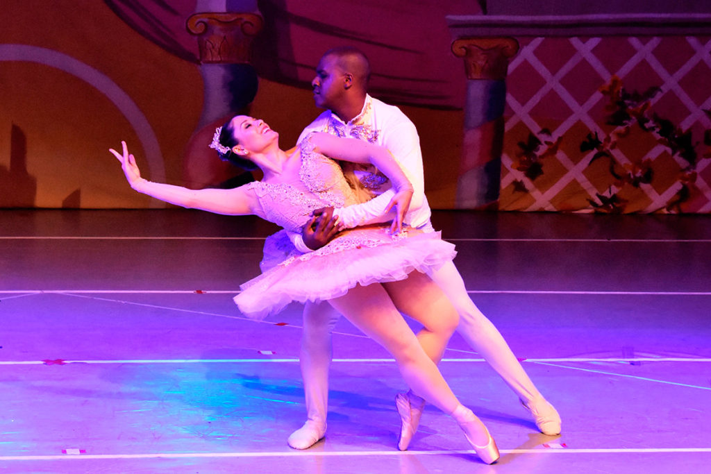 Tem um bailarino ou bailarina em casa? São Paulo Companhia de Dança ...