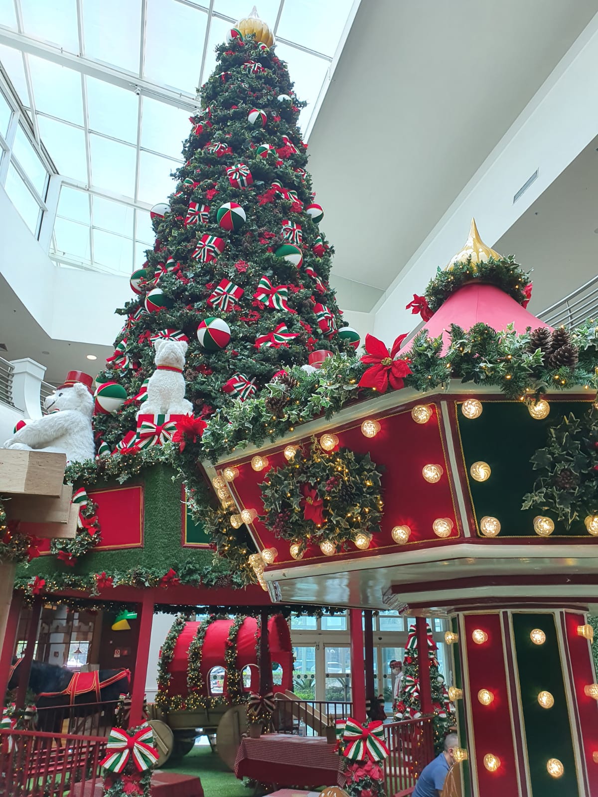 Tem Natal na Mooca, Bello! Papai Noel entra no clima da Itália no Natal ...