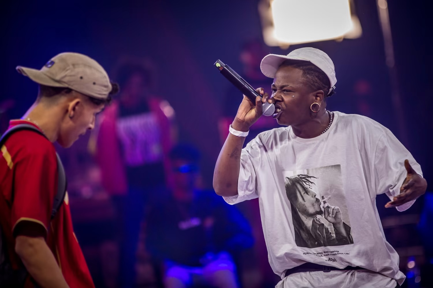 Descobrindo novos talentos: uma das maiores batalhas de rima acontece ...