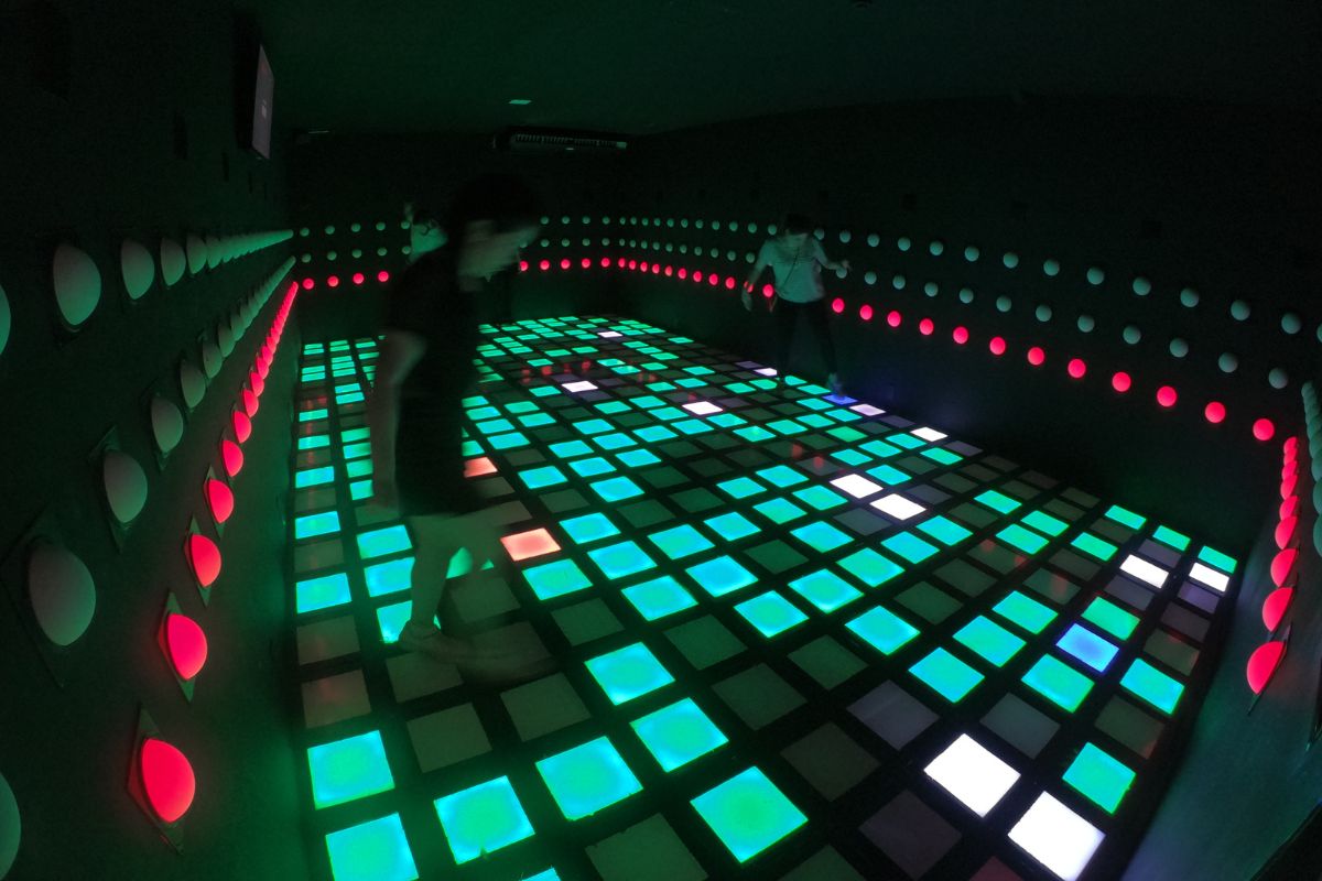Fliperama Gigante em SP: Arcade Haus coloca você dentro do jogo com ...