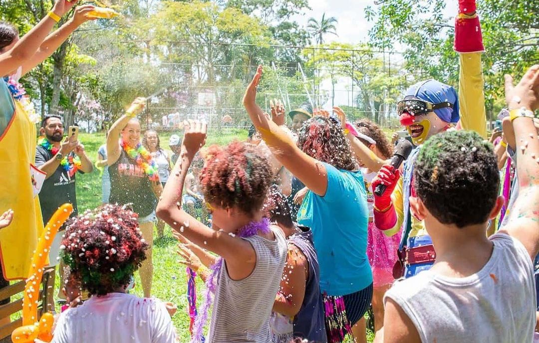 Instituto AME organiza bloquinho inclusivo: um Carnaval de amor e ...