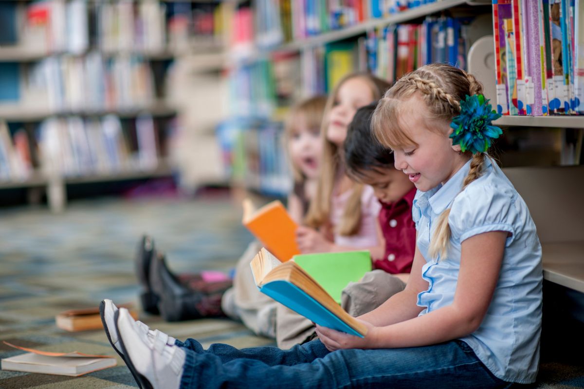 Sebos e espaços literários para conhecer em família