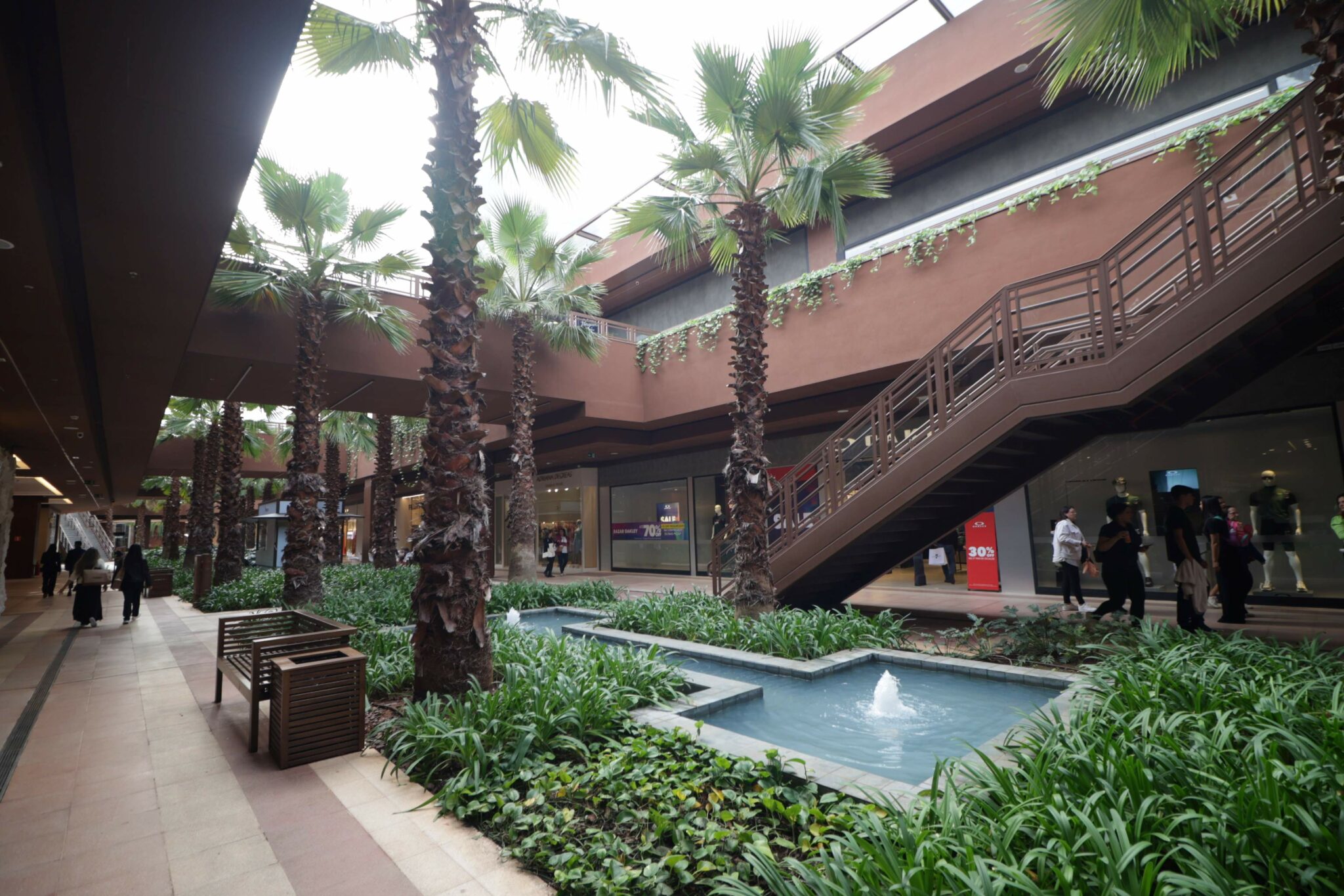 Catarina Fashion Outlet: um passeio completo para as férias em família