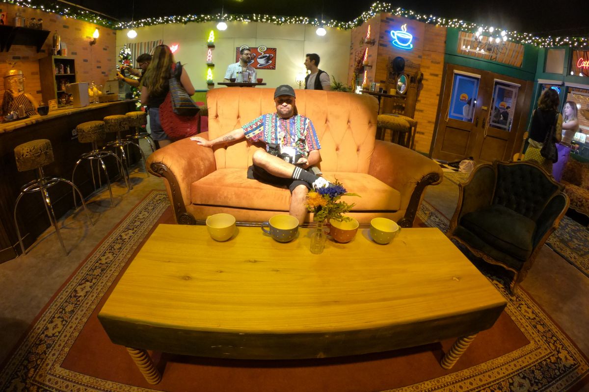 Prorrogada! Exposição The FRIENDS Experience chega a SP para celebrar ...