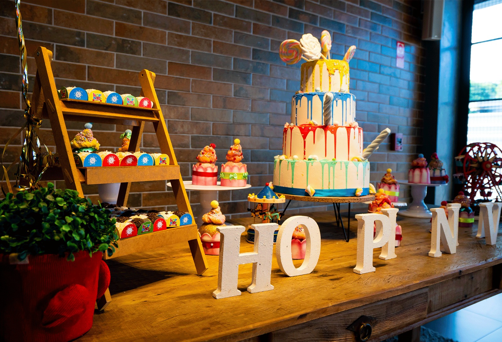 Parabéns!!! Conheça o Hopi Niver, sua festa de aniversário inesquecível ...