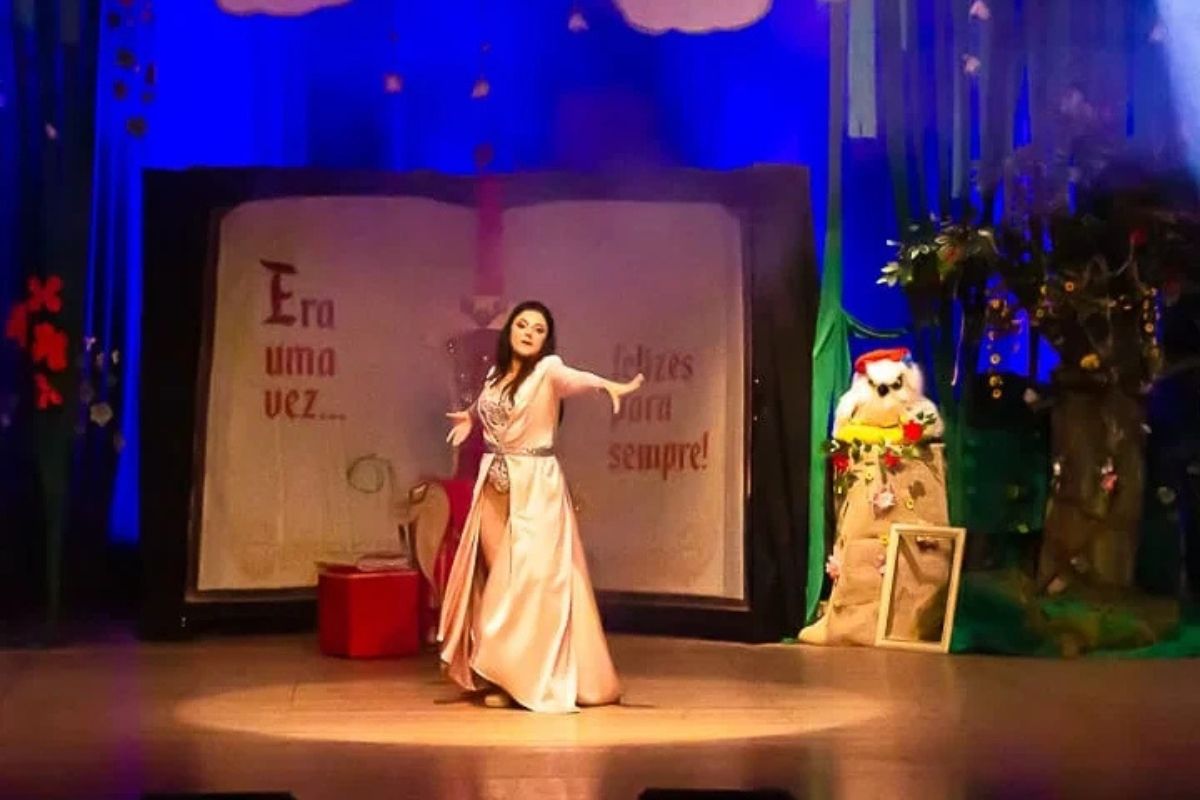 A Hora da História com Carla Fioroni: uma viagem nostálgica pelas ...