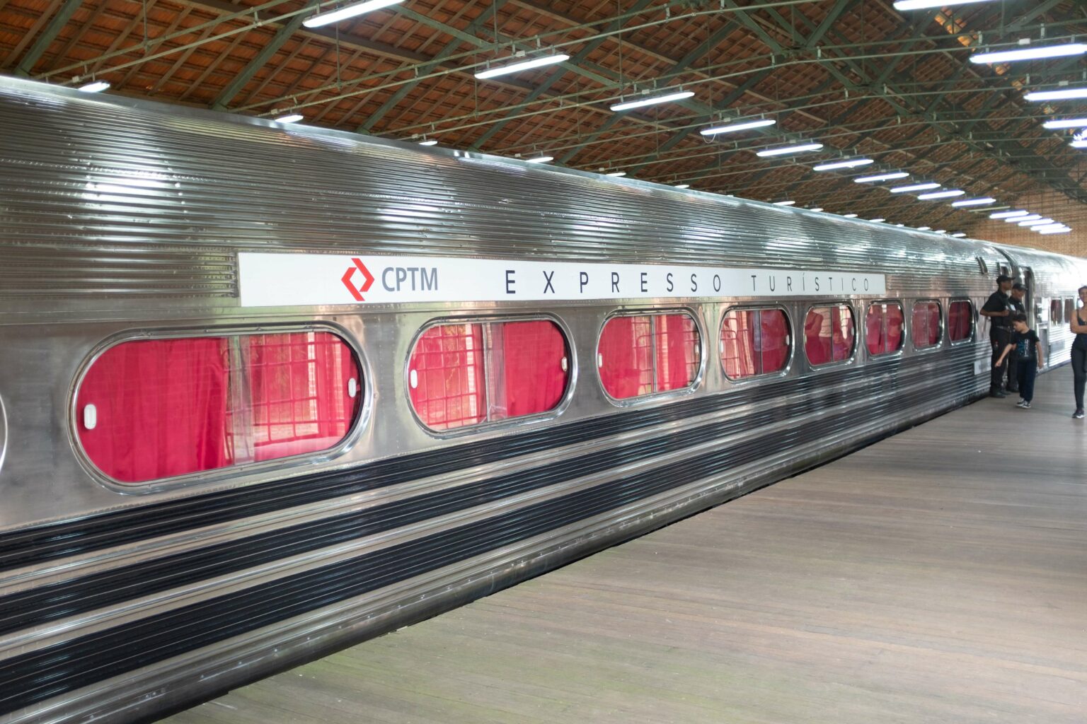 Passeio de trem: Expresso Turístico da CPTM para Jundiaí, Paranapiacaba ...