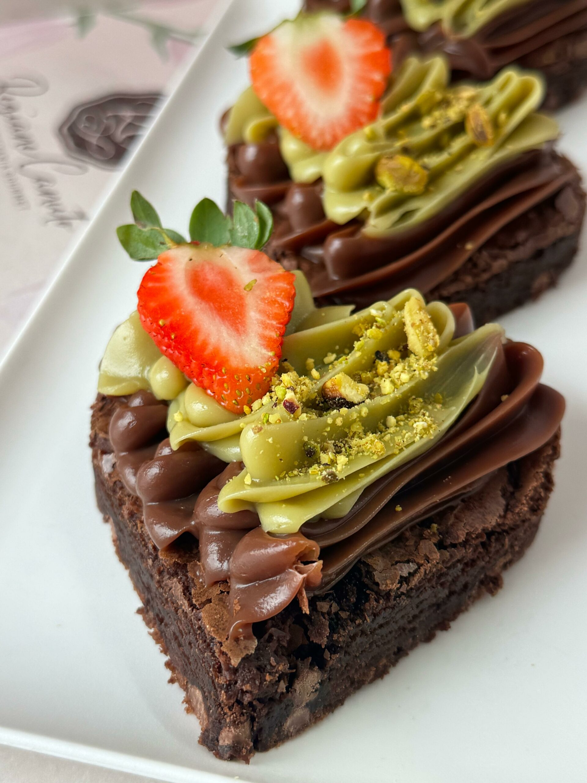 Regiane Canuto Confeitaria tem sobremesas e espaço kids em loja fofa no ABC